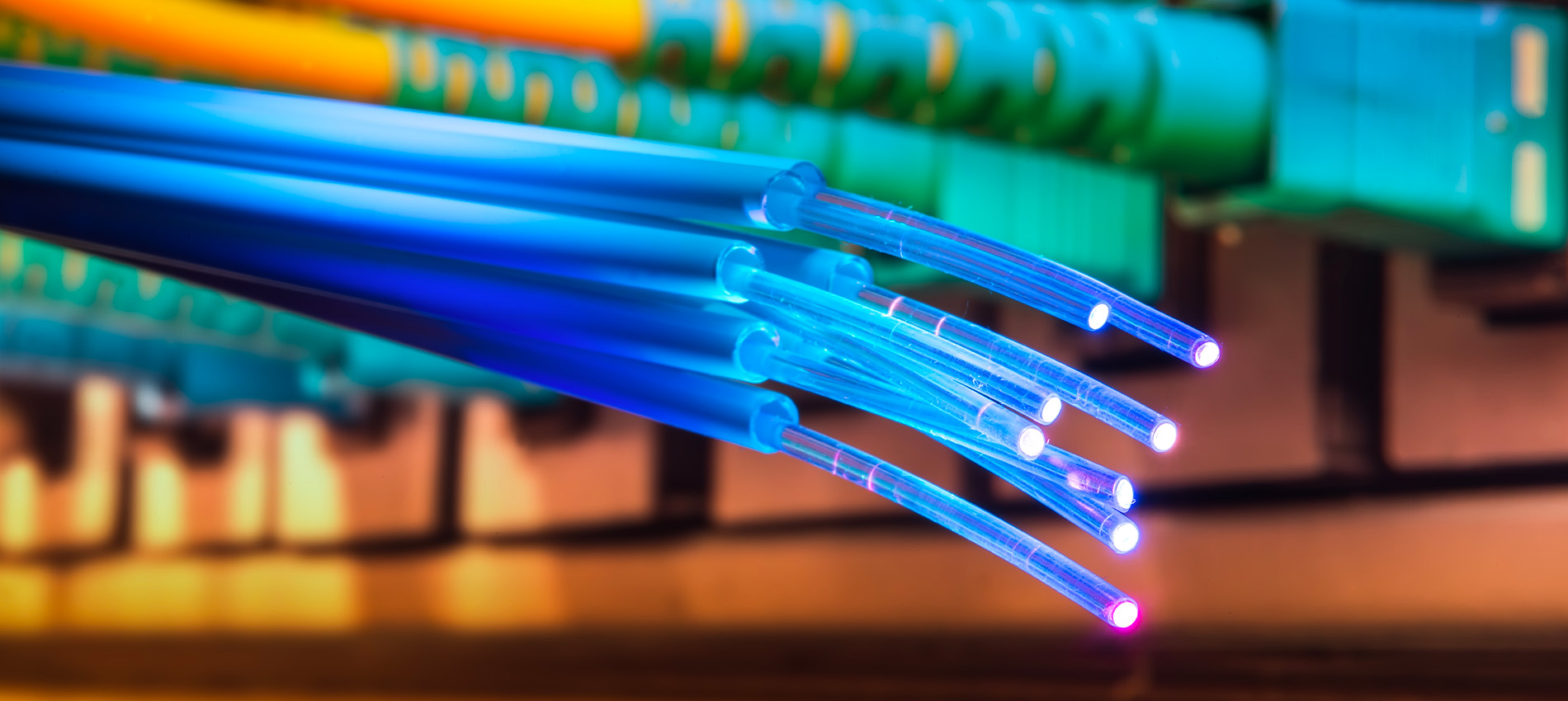 Fibra ottica: l’Italia accelera ed è sul podio europeo - Vianova